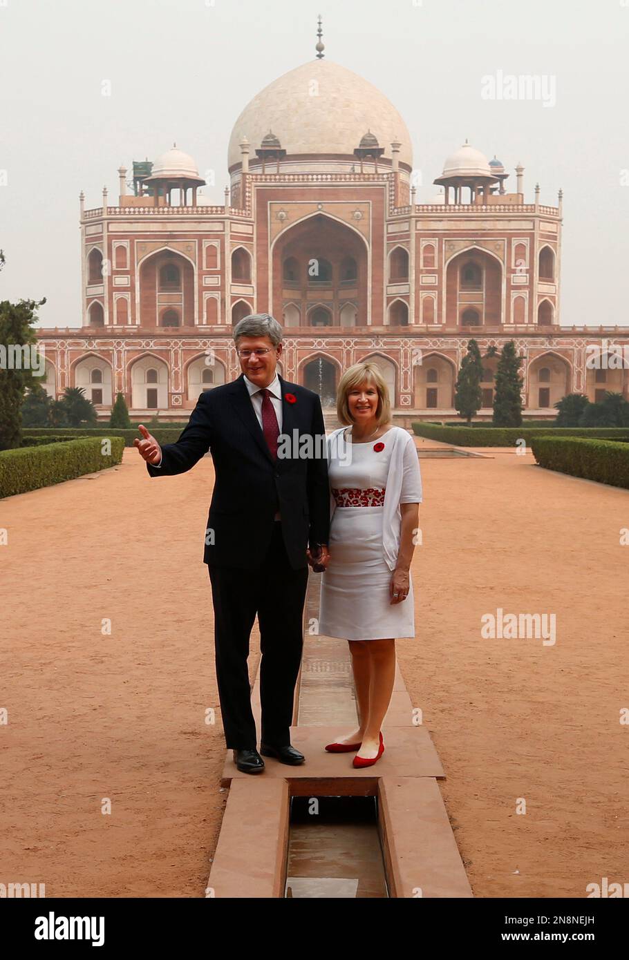 Canada's Prime Minister Stephen Harper, left, and his wife Laureen ...