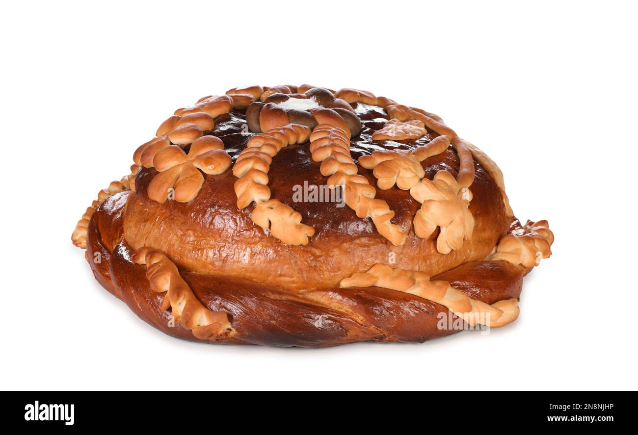 Korovai isolated on white. Ukrainian bread and salt welcoming tradition ...
