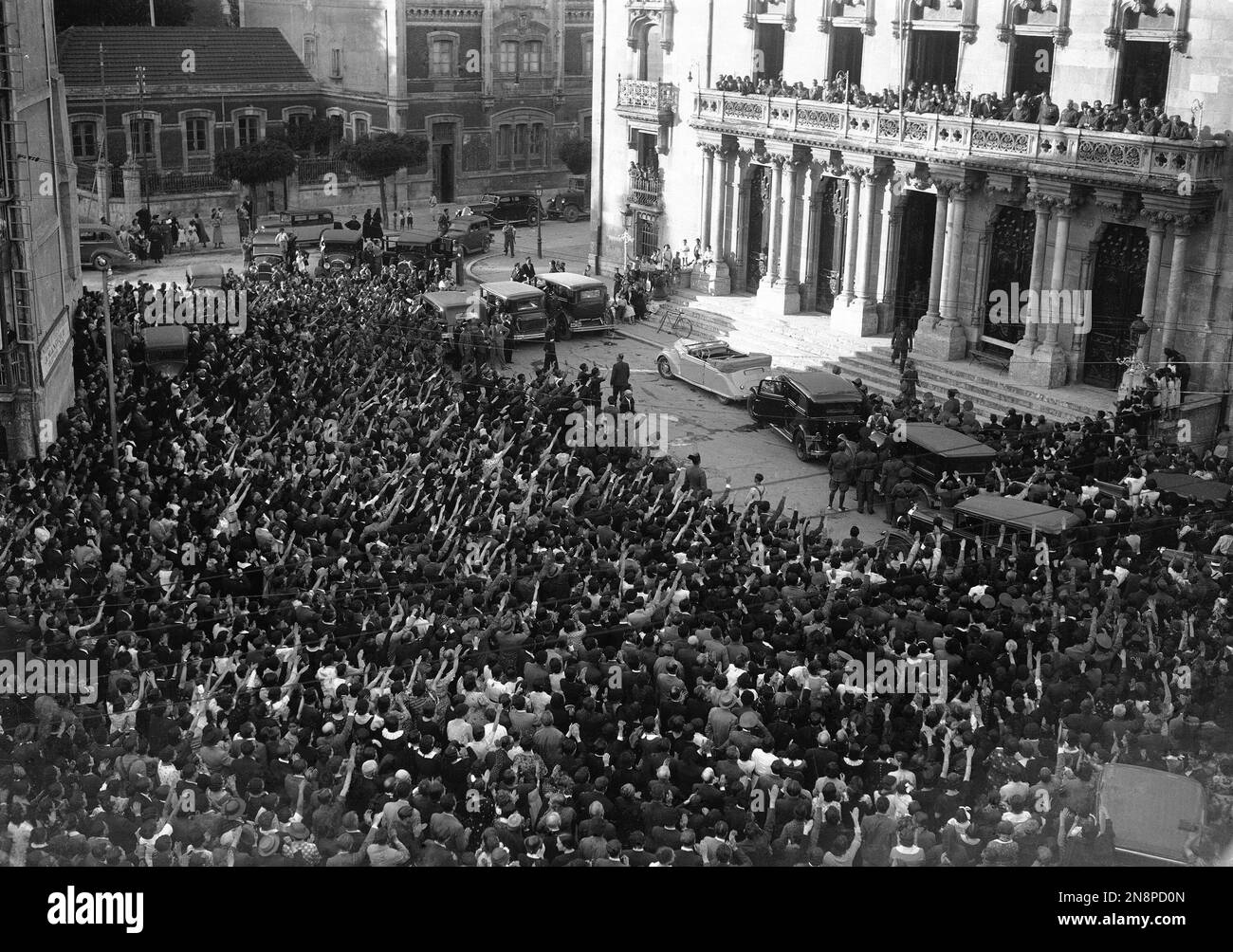 A vast crowd giving the Fascist salute of rebel Fascists, gathered in ...