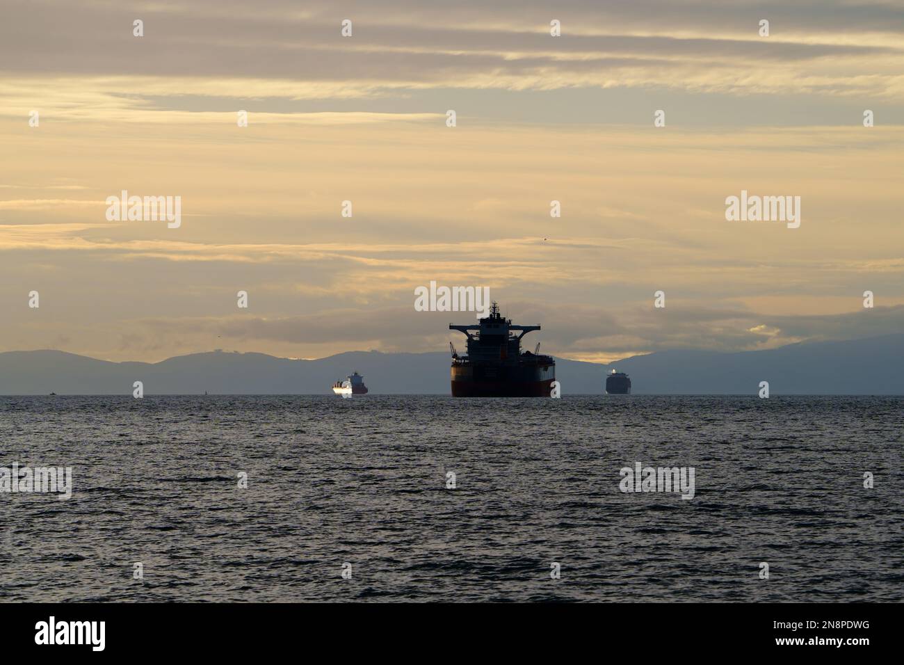 British merchant ships hi-res stock photography and images - Alamy
