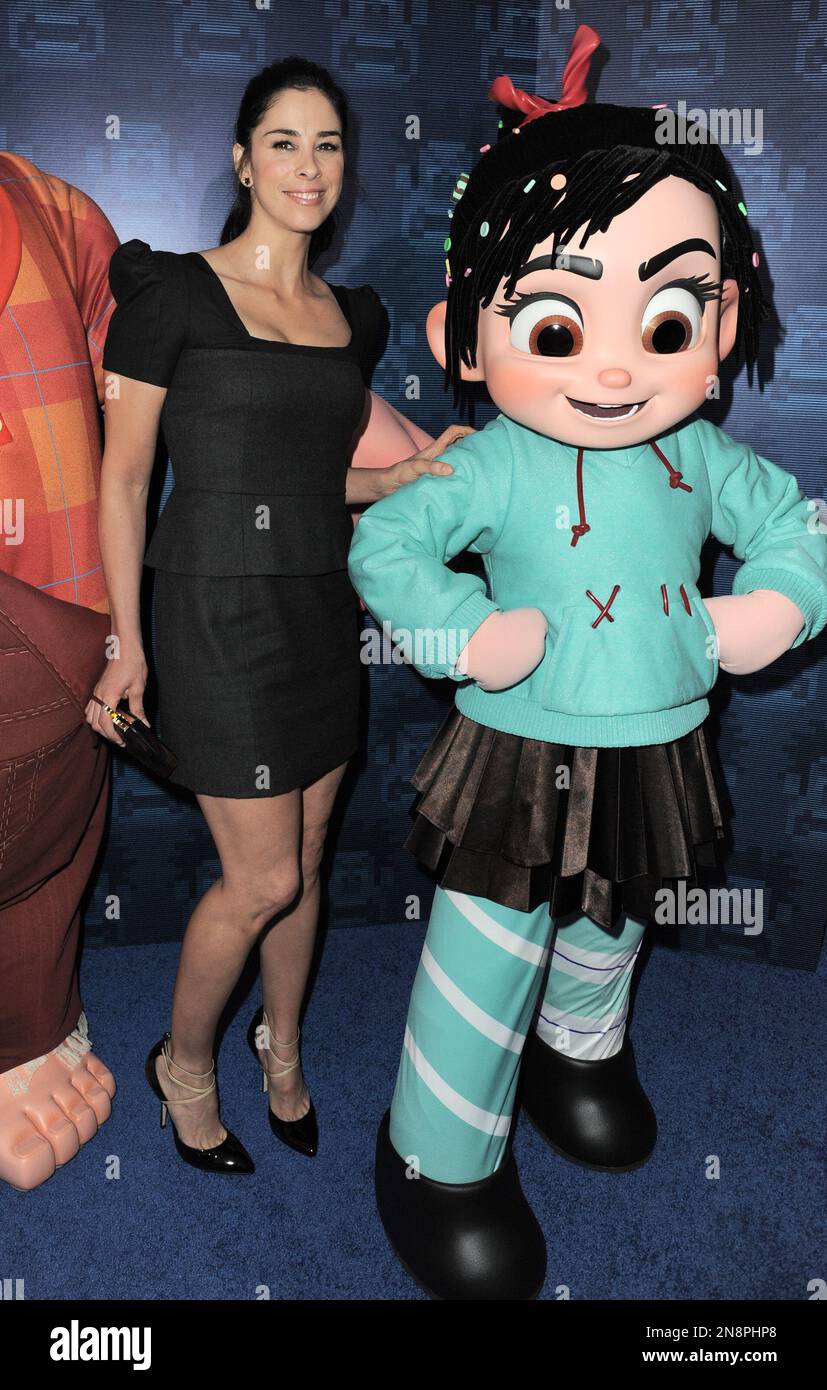 Sarah Silverman arrives at the world premiere of "Wreck-It Ralph" at El ...