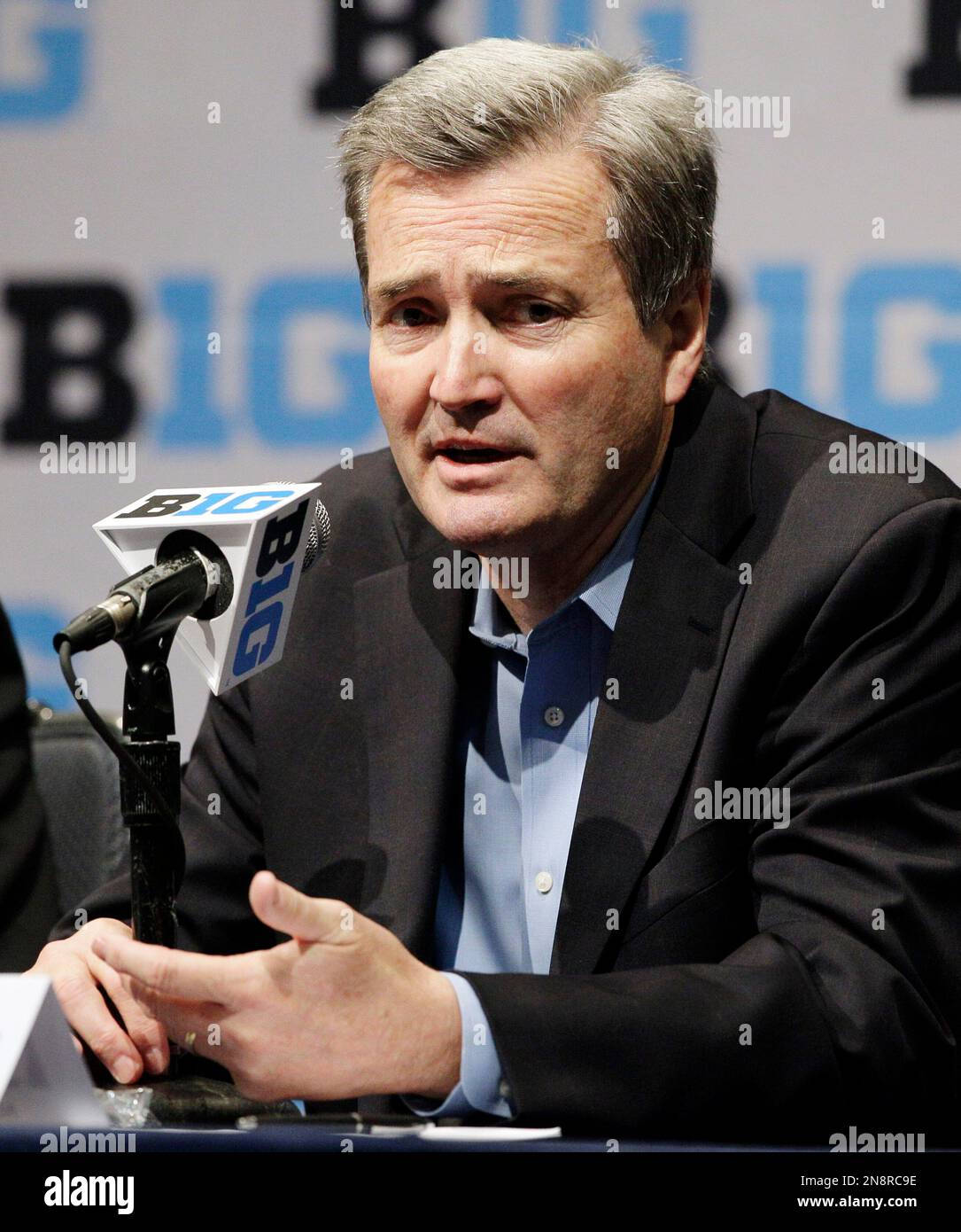 Northwestern head coach Bill Carmody speaks at Big Ten NCAA college ...
