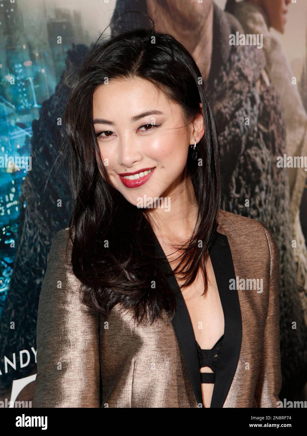 Zhu Zhu arrives at the Los Angeles premiere of 'Cloud Atlas' at Grauman ...