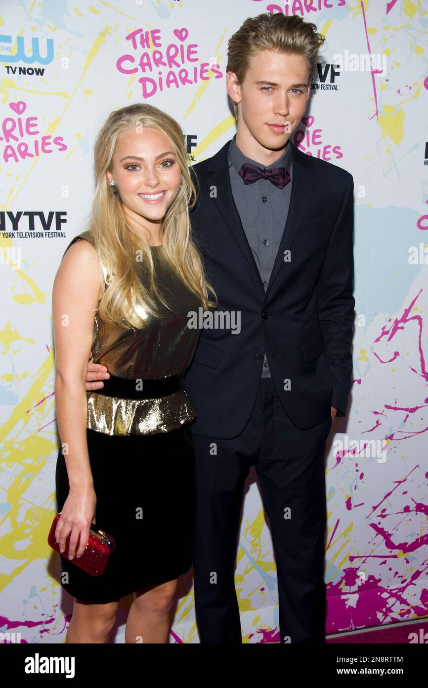Annasophia Robb And Vanessa Hudgens