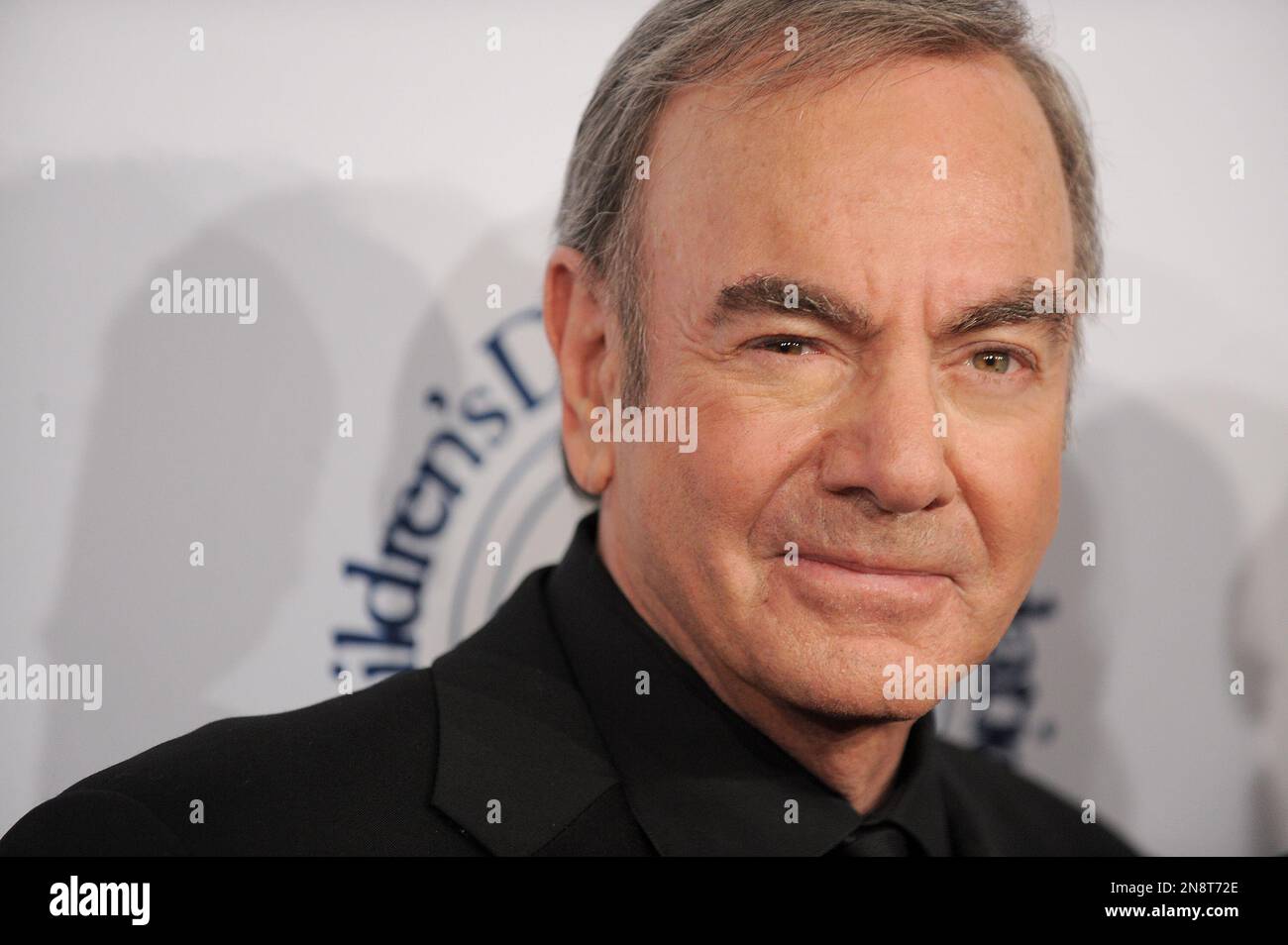 Neil Diamond arrives at The Carousel of Hope at The Beverly Hilton ...