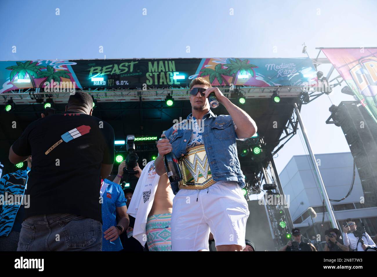 Rob Gronkowski makes an appearance at Gronk Beach music festal during ...