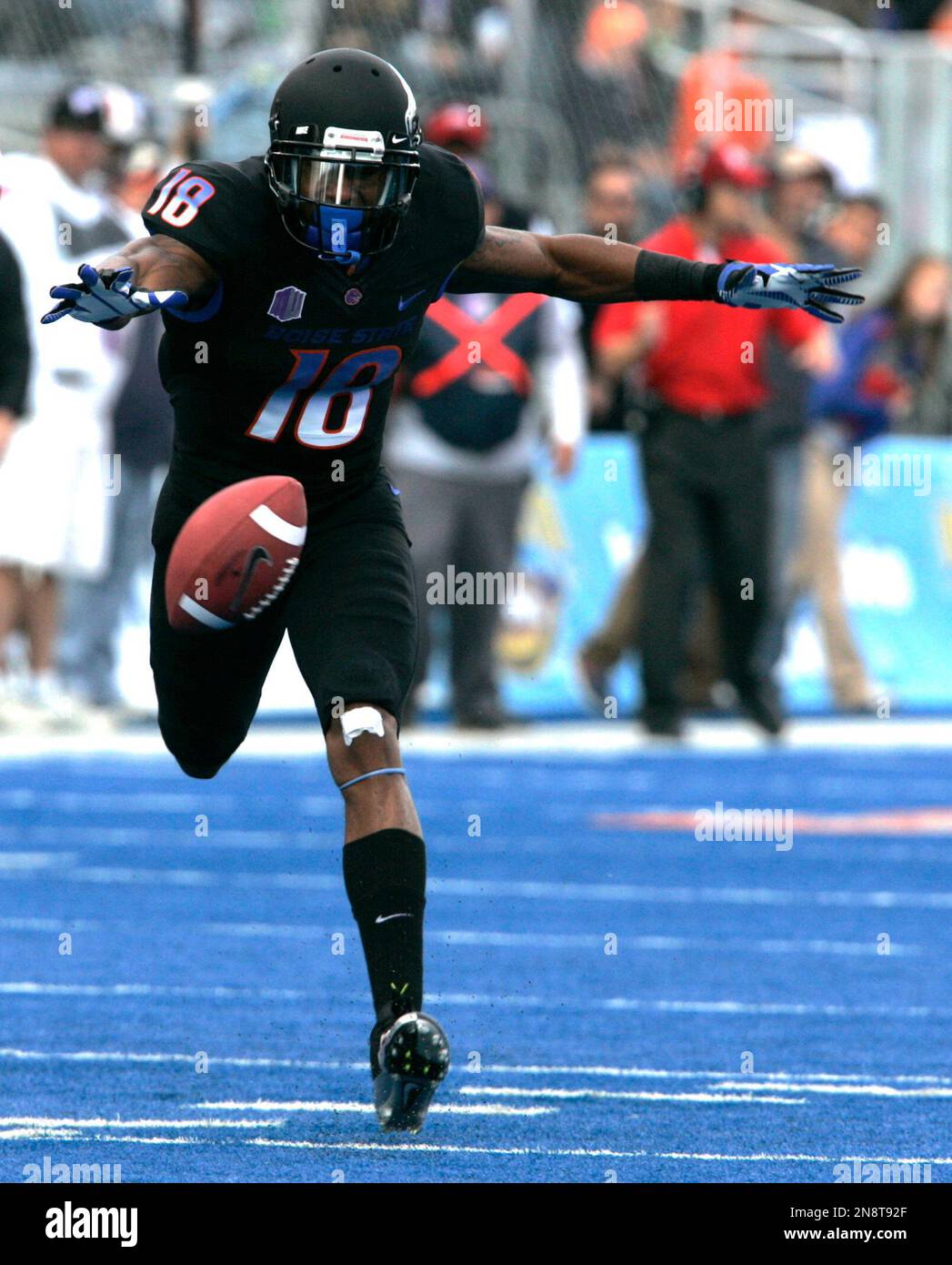Boise State receiver Trey Corta reaches for a missed pass during the ...