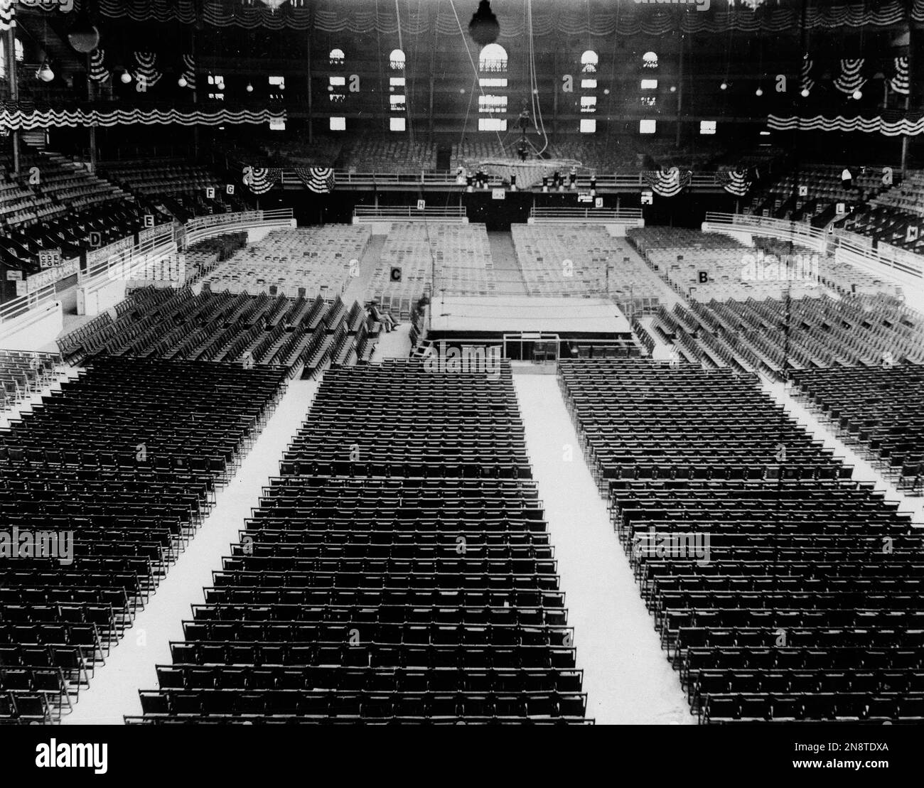 This is the interior of historic Madison Square Garden in New York ...