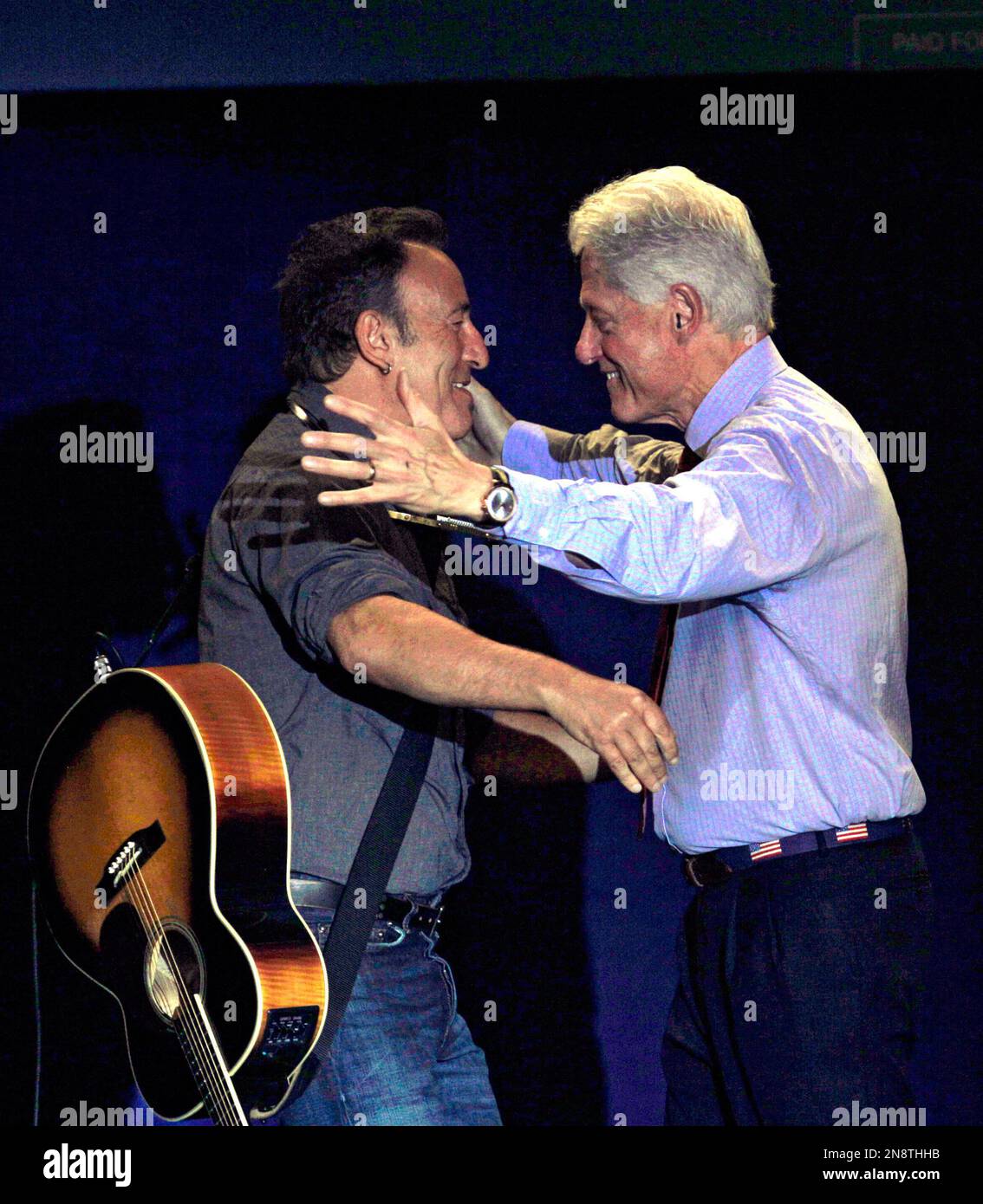 Former President Bill Clinton greets singer/songwriter Bruce ...