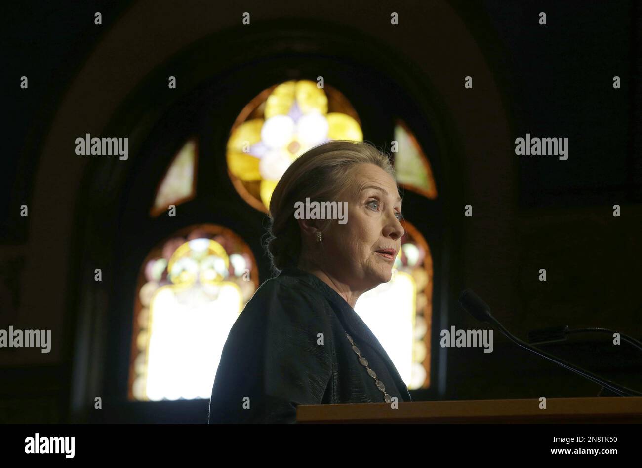 Secretary of State Hillary Rodham Clinton speaks at Healy Hall of ...
