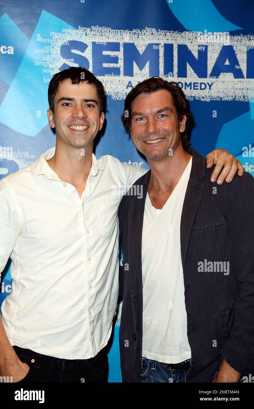 From left, actors Hamish Linklater and Jerry O'Connell pose during the ...