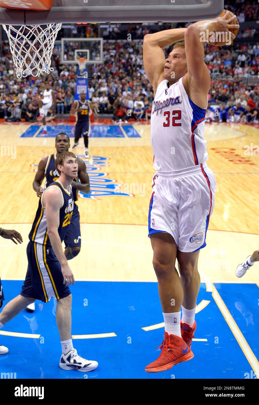 Los Angeles Clippers forward Blake Griffin, right, goes up for a dunk ...