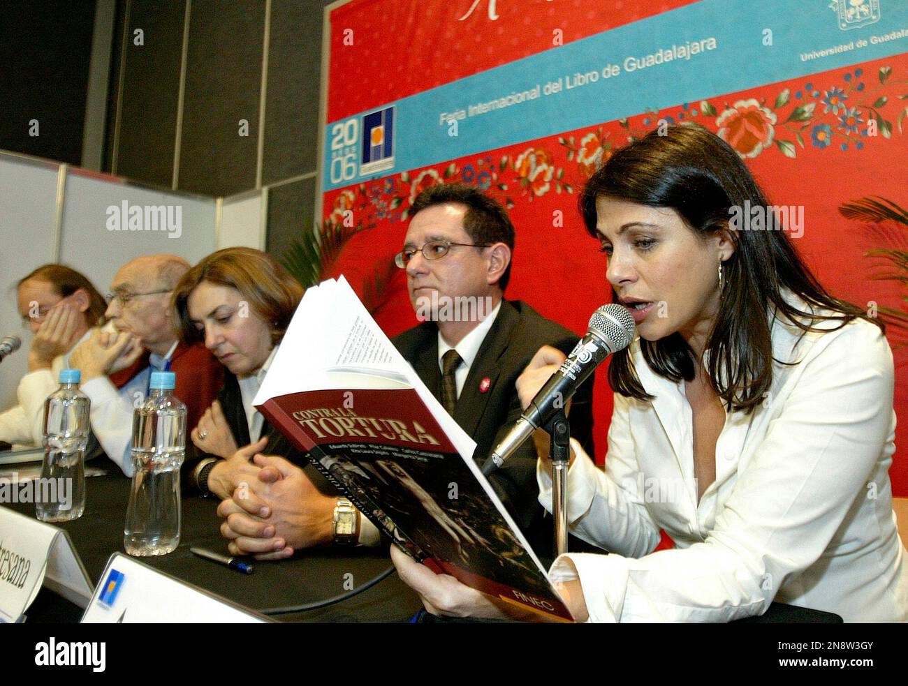 Mexican soap opera actress and activist Ana Colchero, right, reads from ...