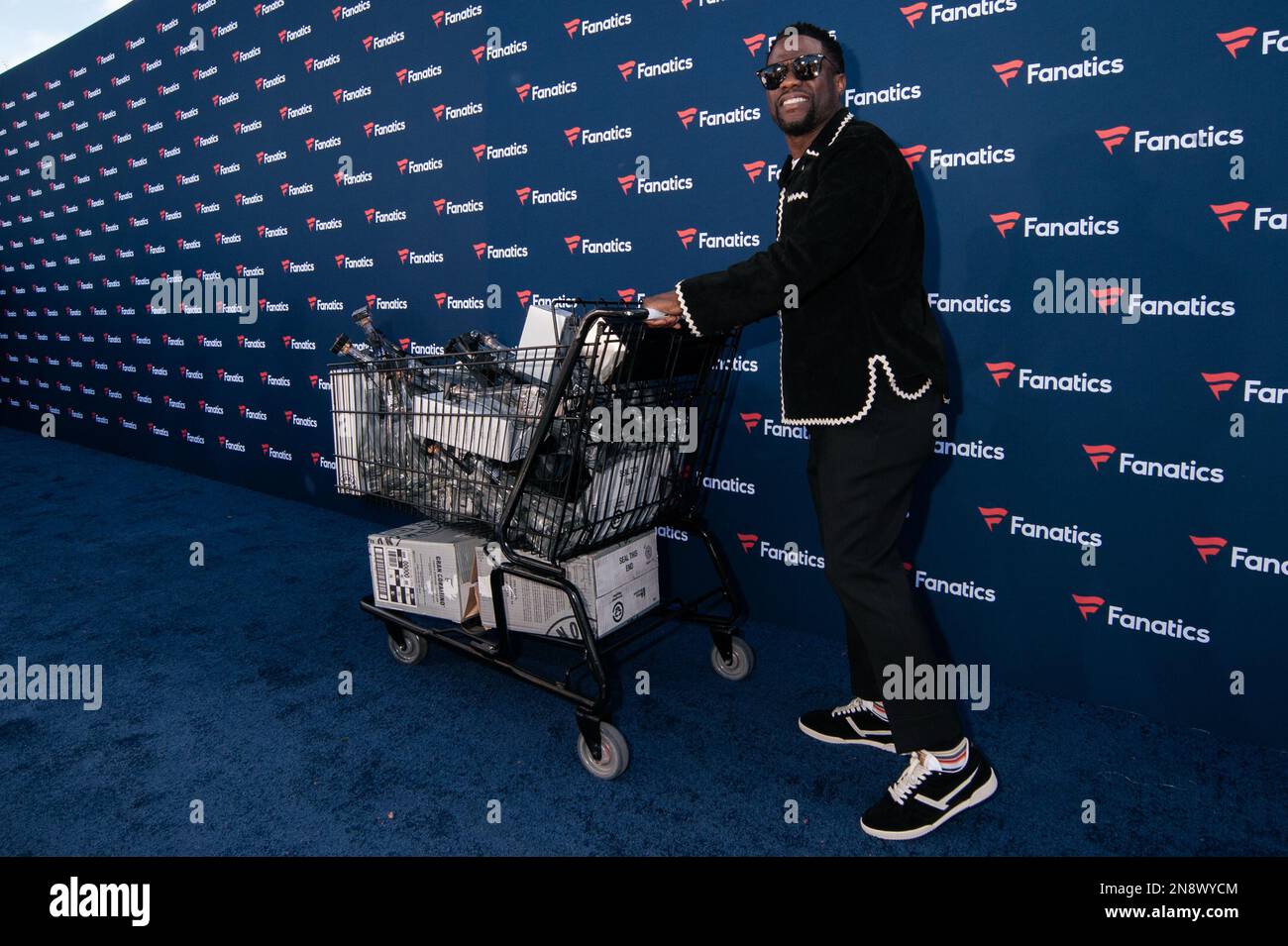 Phoenix, USA. 11th Feb, 2023. Kevin Hart walking on the red carpet at ...