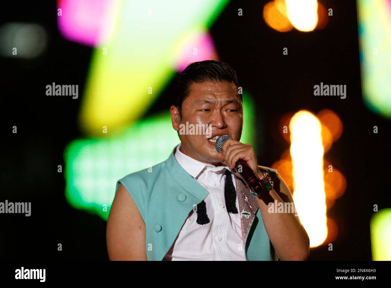 South Korean rapper PSY, who sings the popular "Gangnam Style ...
