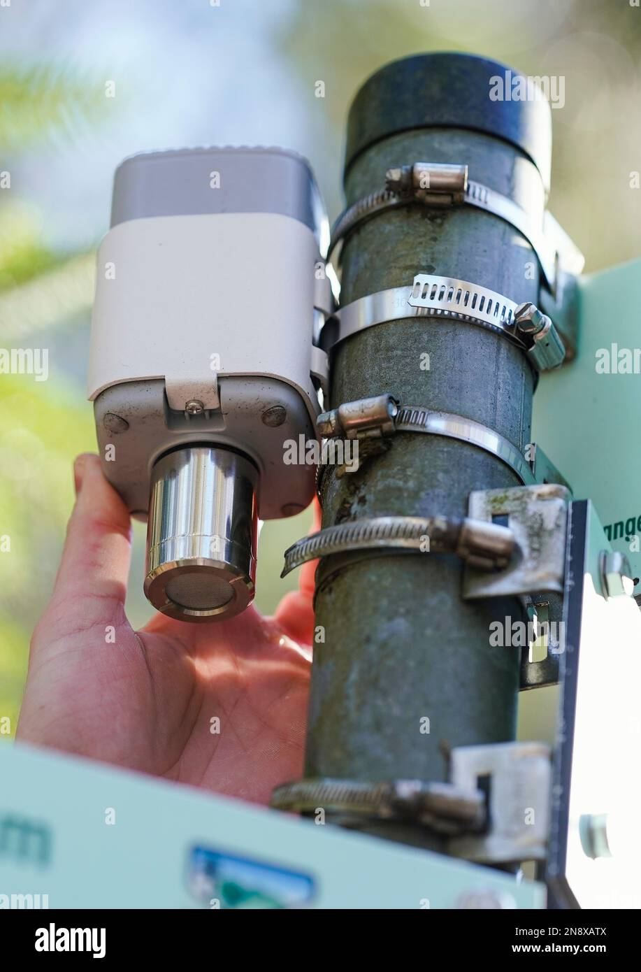 Early warning detection system hi-res stock photography and images - Alamy