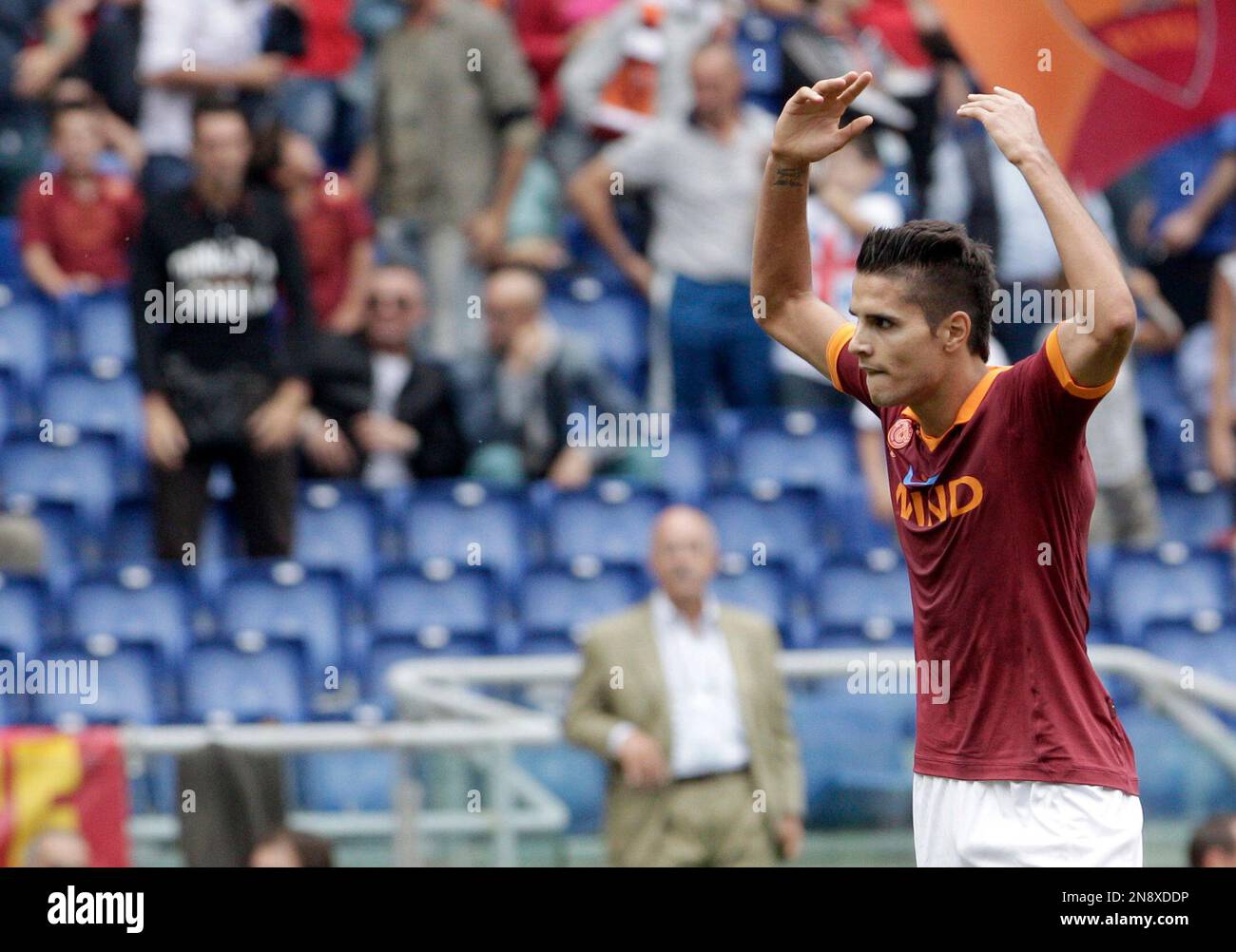AS Roma forward Erik Lamela, of Argentina, celebrates after scoring ...