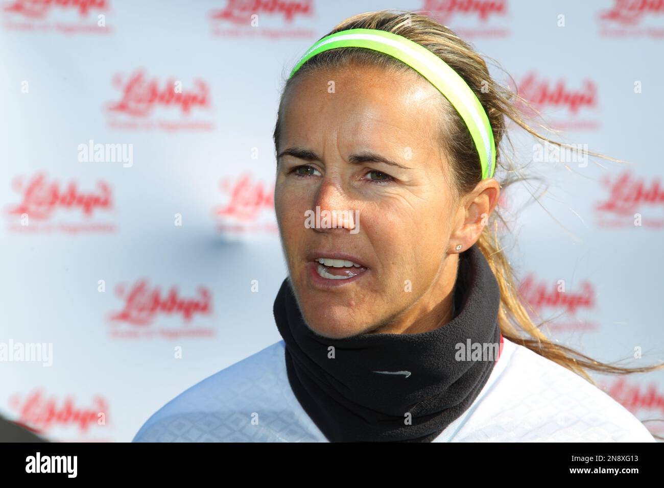 Olympic soccer star Brandi Chastain speaks to the media at the Libby's ...