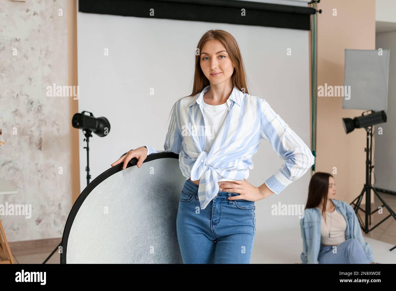 Backstage assistant hi-res stock photography and images - Alamy