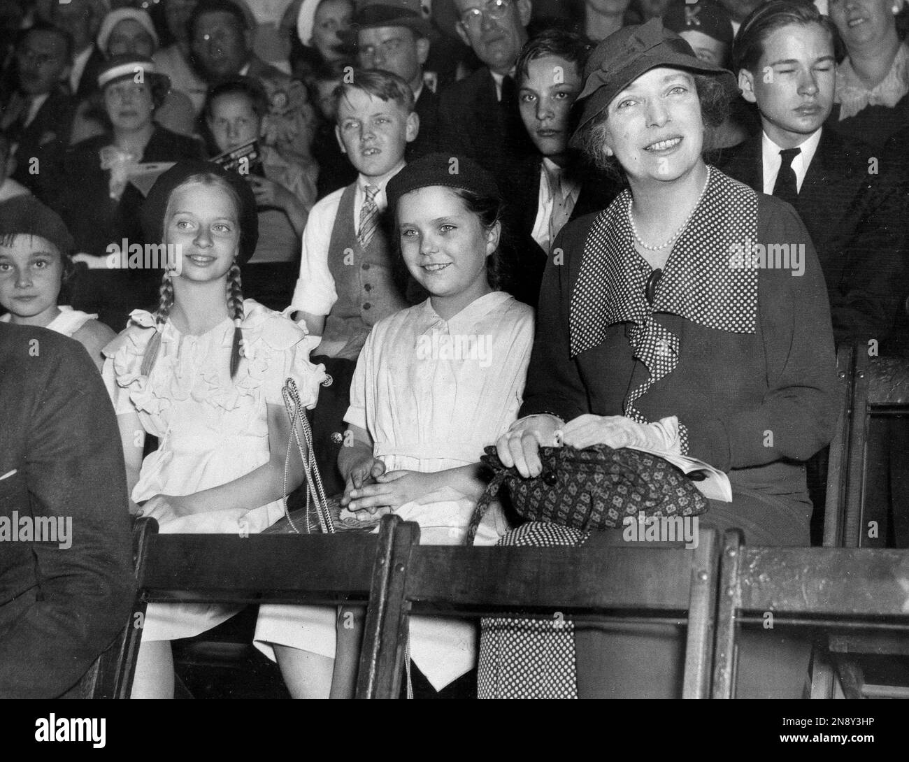 Alice Roosevelt Longworth, right, her daughter Paulina Longworth ...