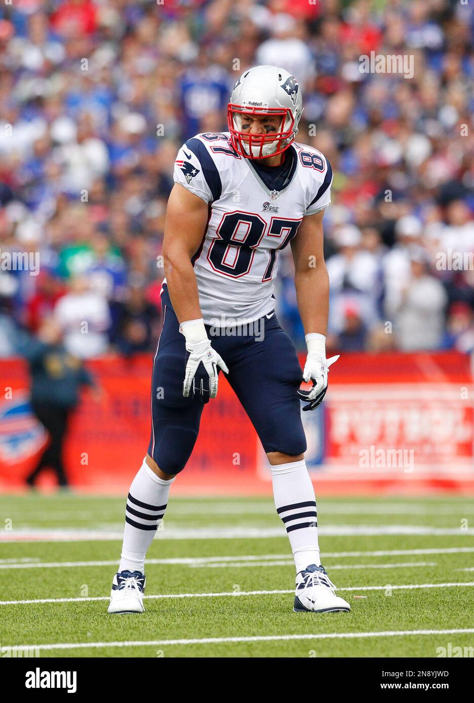 New England Patriots' Rob Gronkowski (87) stands ready for a play ...
