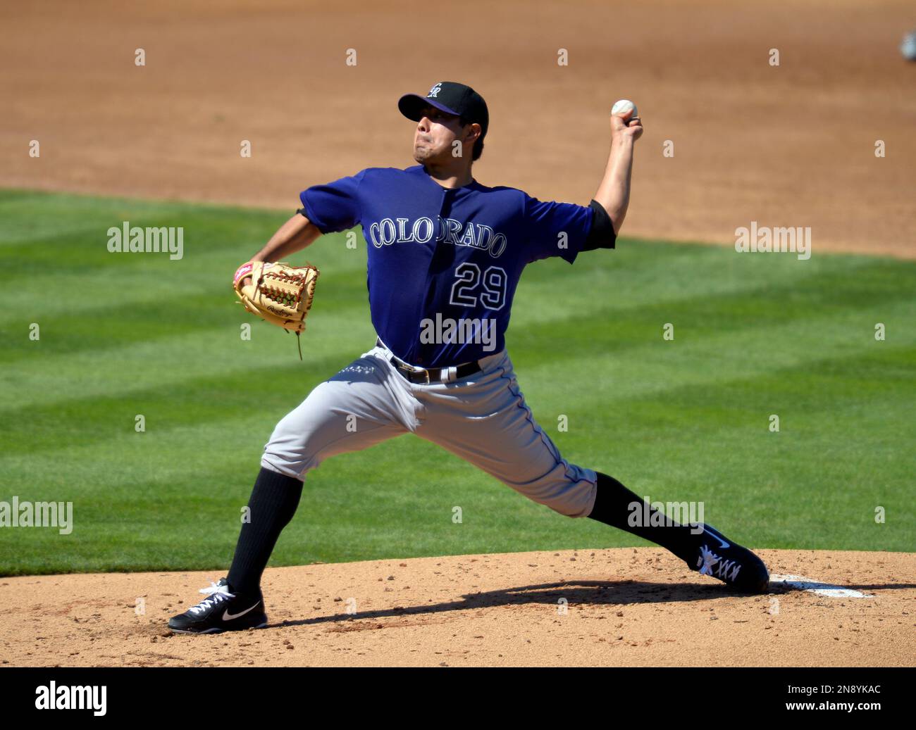 Colorado Rockies starting pitcher Jorge De La Rosa throws to the plate ...