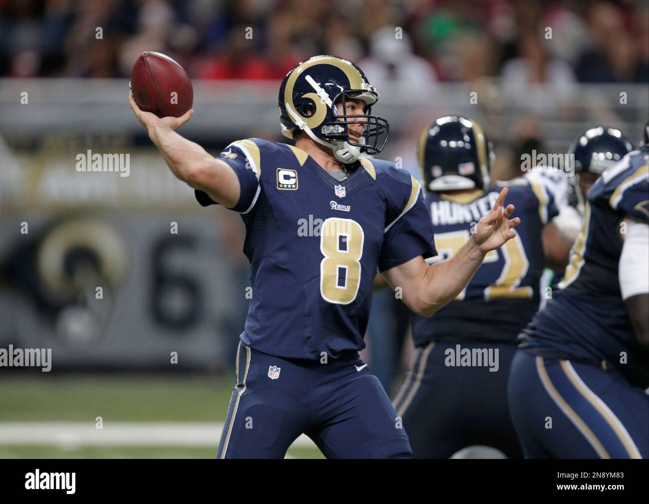 St. Louis Rams' Sam Bradford (8) throws during the second half of an ...