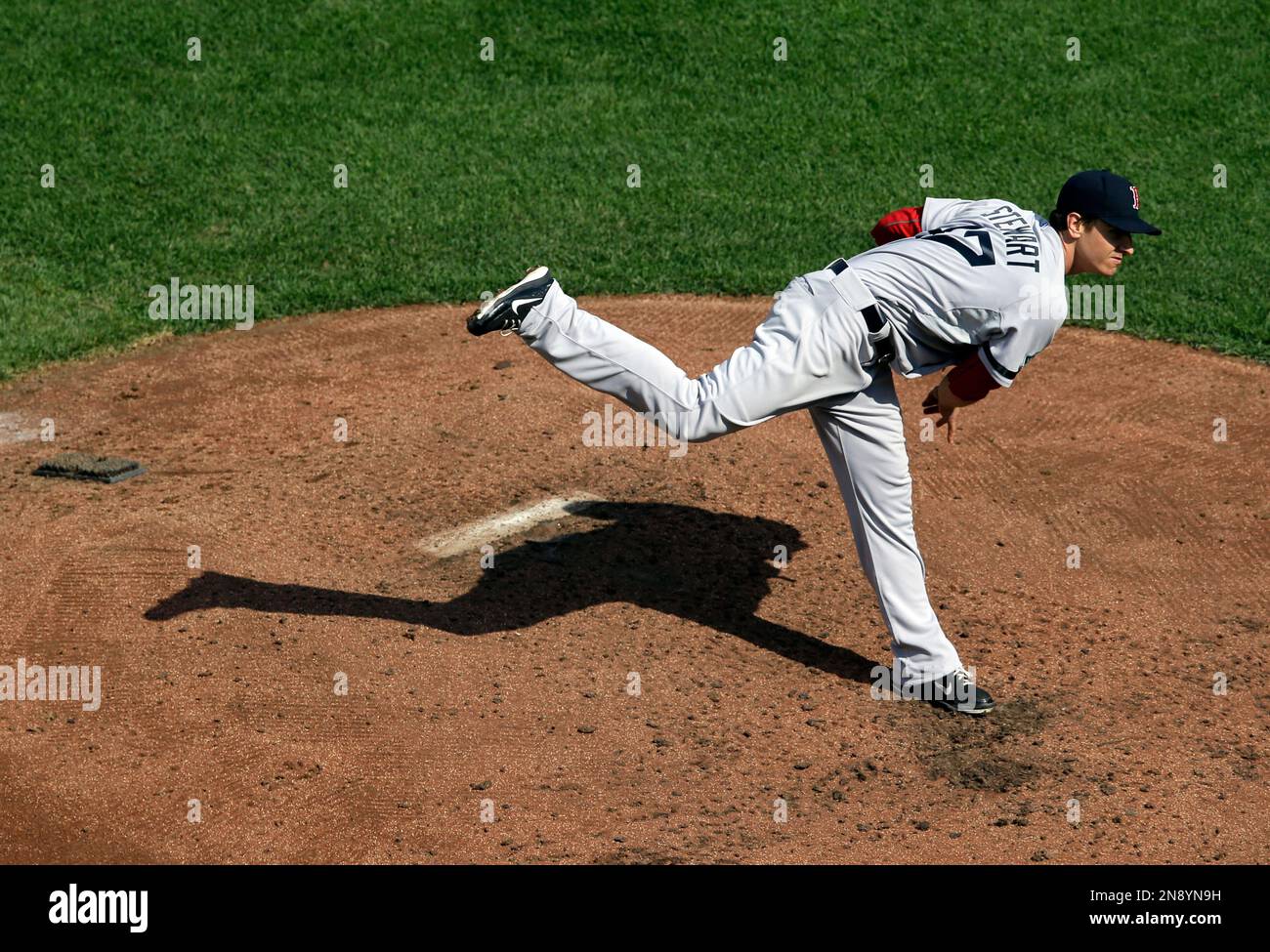 Boston Red Sox starting pitcher Zach Stewart throws to the Baltimore ...