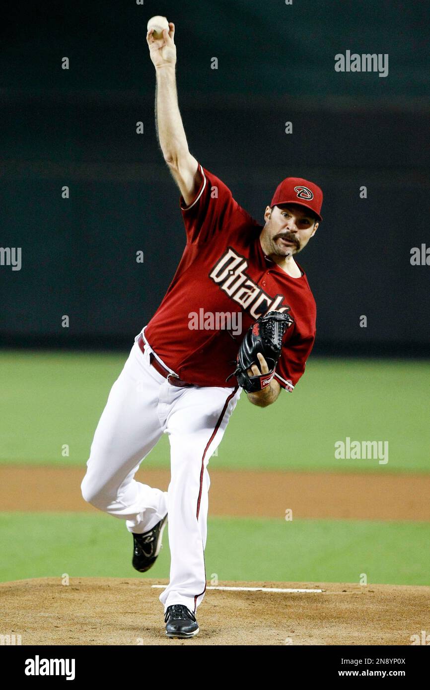 Arizona Diamondbacks pitcher Josh Collmenter (55) throws against the ...
