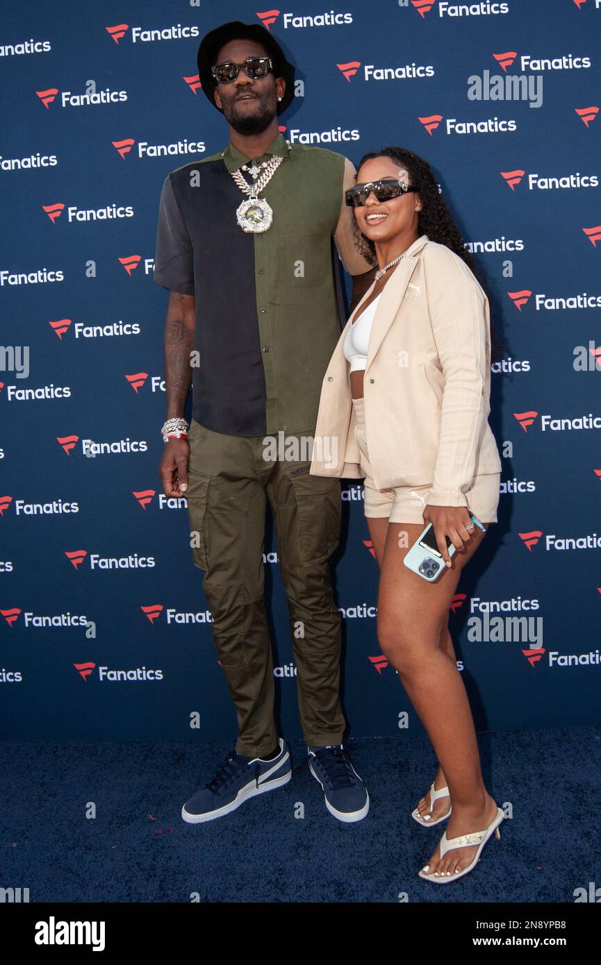 Phoenix, USA. 11th Feb, 2023. Deandre Ayton and Anissa Evans walking on ...