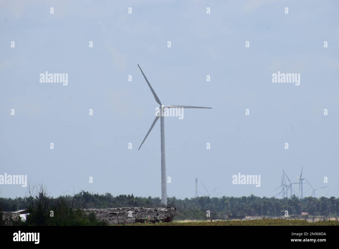 Electricity with windmills natural hi-res stock photography and images ...
