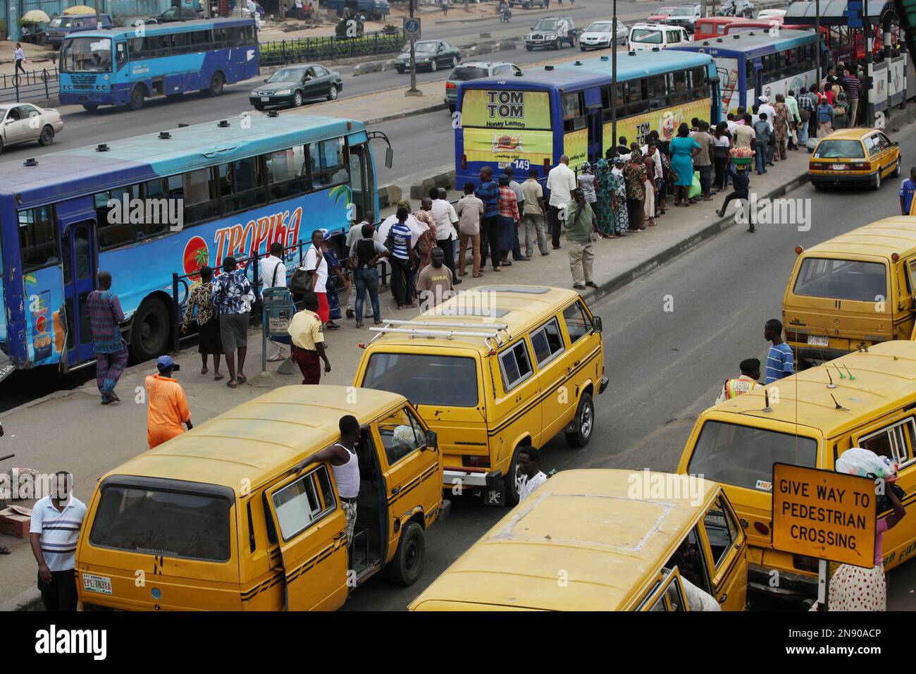 ADVANCE FOR USE MONDAY, OCT. 1, 2012 AND THEREAFTER - In this Wednesday ...