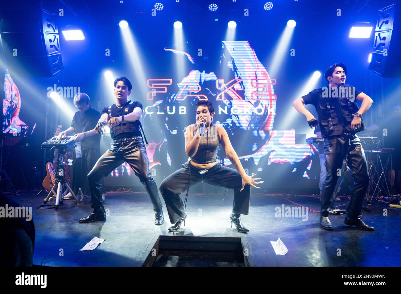 SILVY performs live at the 18th Anniversary celebration of FAKE CLUB ...