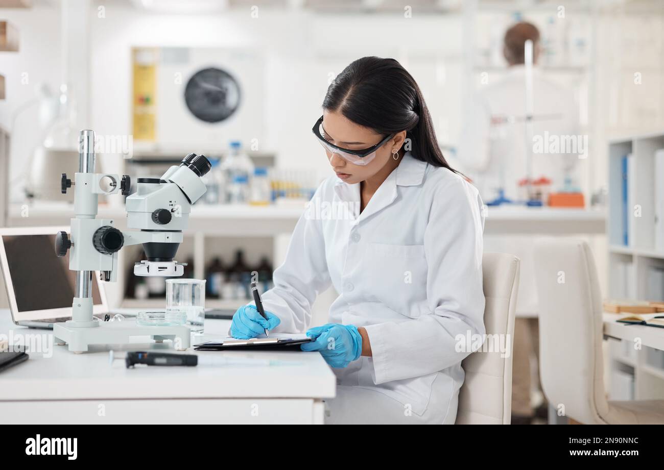 Thorough analysis hi-res stock photography and images - Alamy