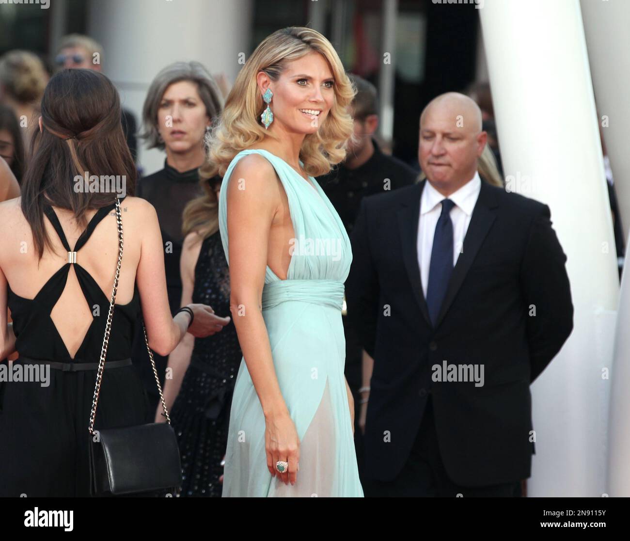 Heidi Klum arrives at the 64th Primetime Emmy Awards at the Nokia ...