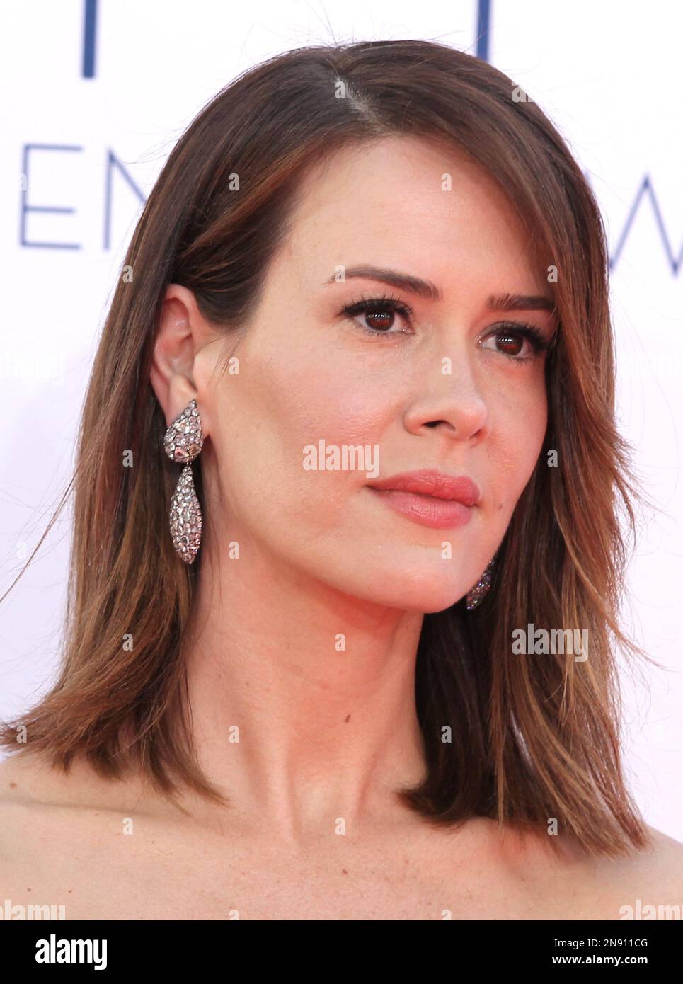 Actress Sarah Paulson arrives at the 64th Primetime Emmy Awards at the ...