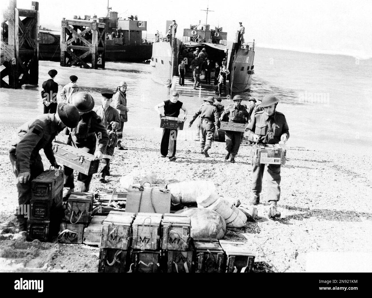 Despite heavy opposition ìforces were landed on all the beaches with ...