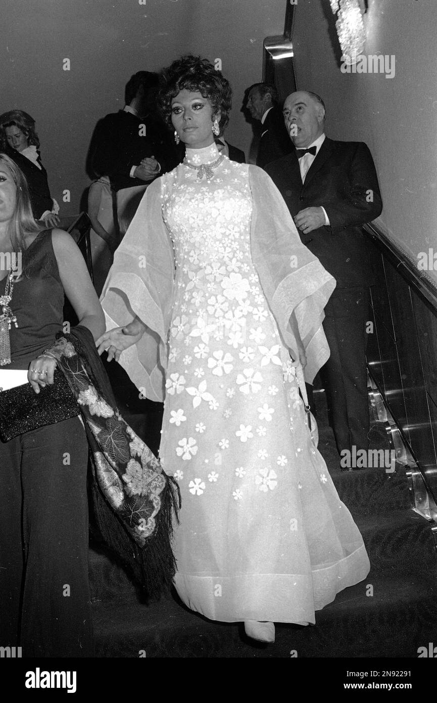 Italian actress Sophia Loren arrives at the Barberini Palace in Rome ...