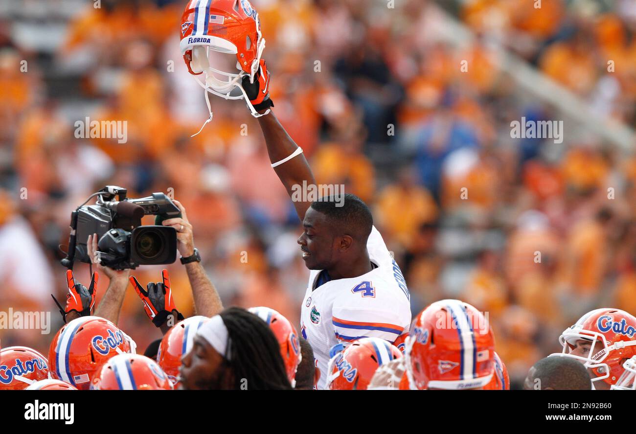 Florida Gators wide receiver Andre Debose (4) celebrates with teammates ...