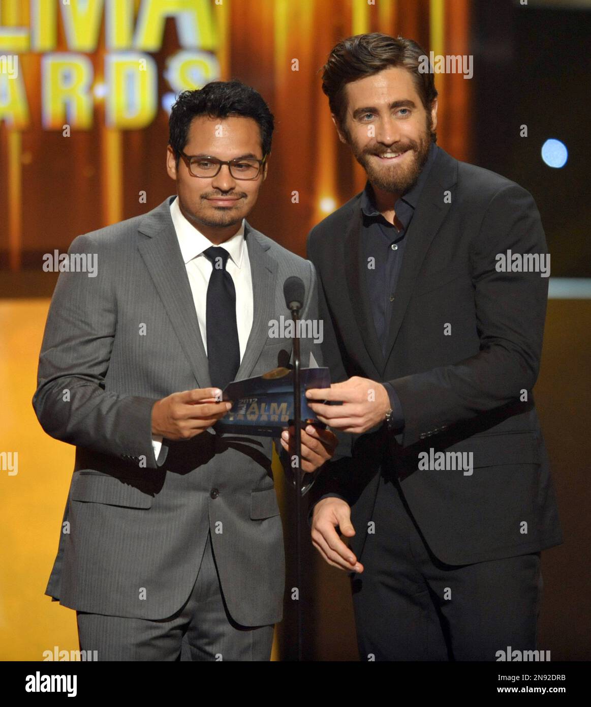 Michael Pena, left, and Jake Gyllenhaal present the favorite movie ...