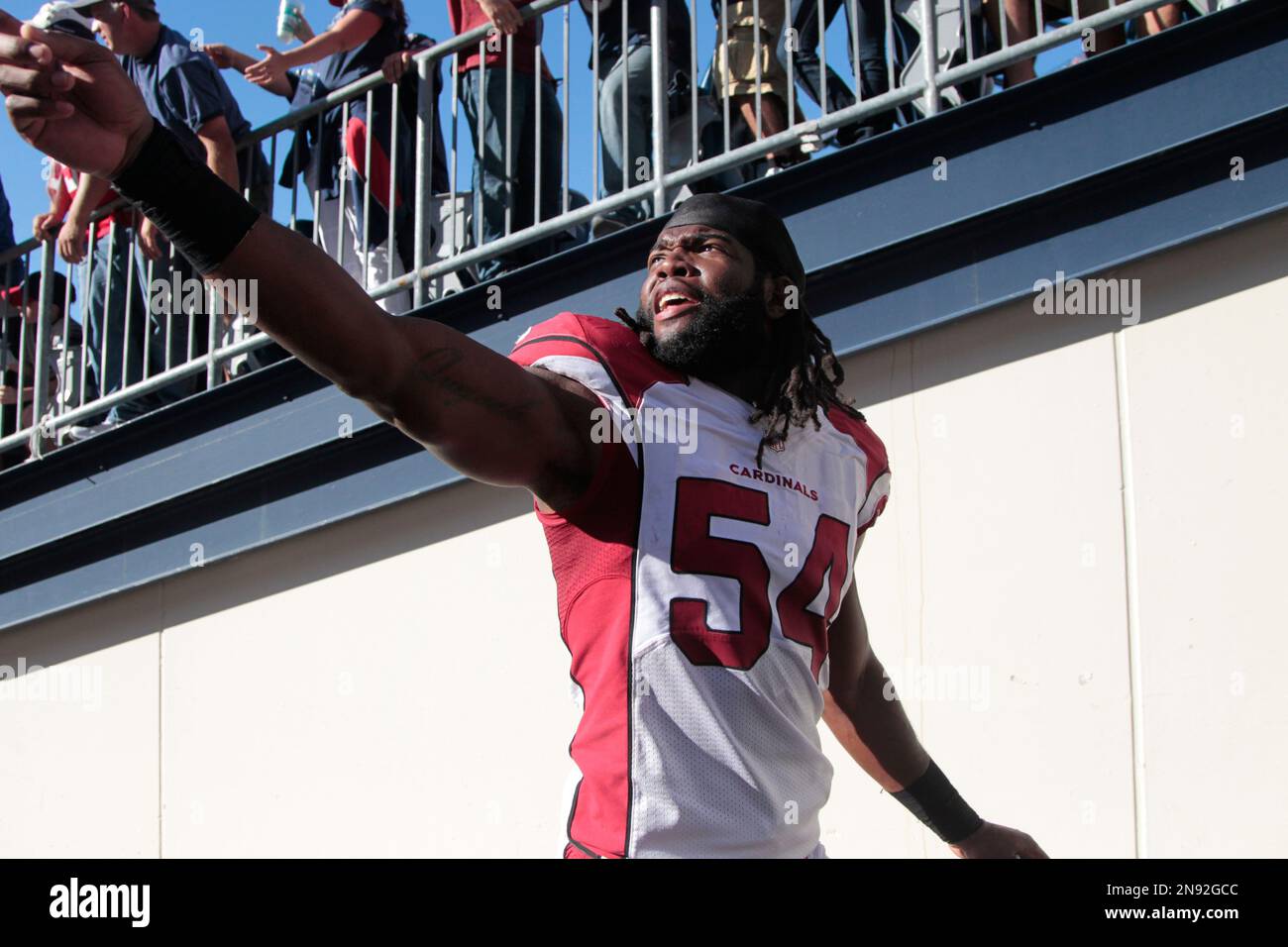 Arizona Cardinals linebacker Quentin Groves (54) celebrates as he ...
