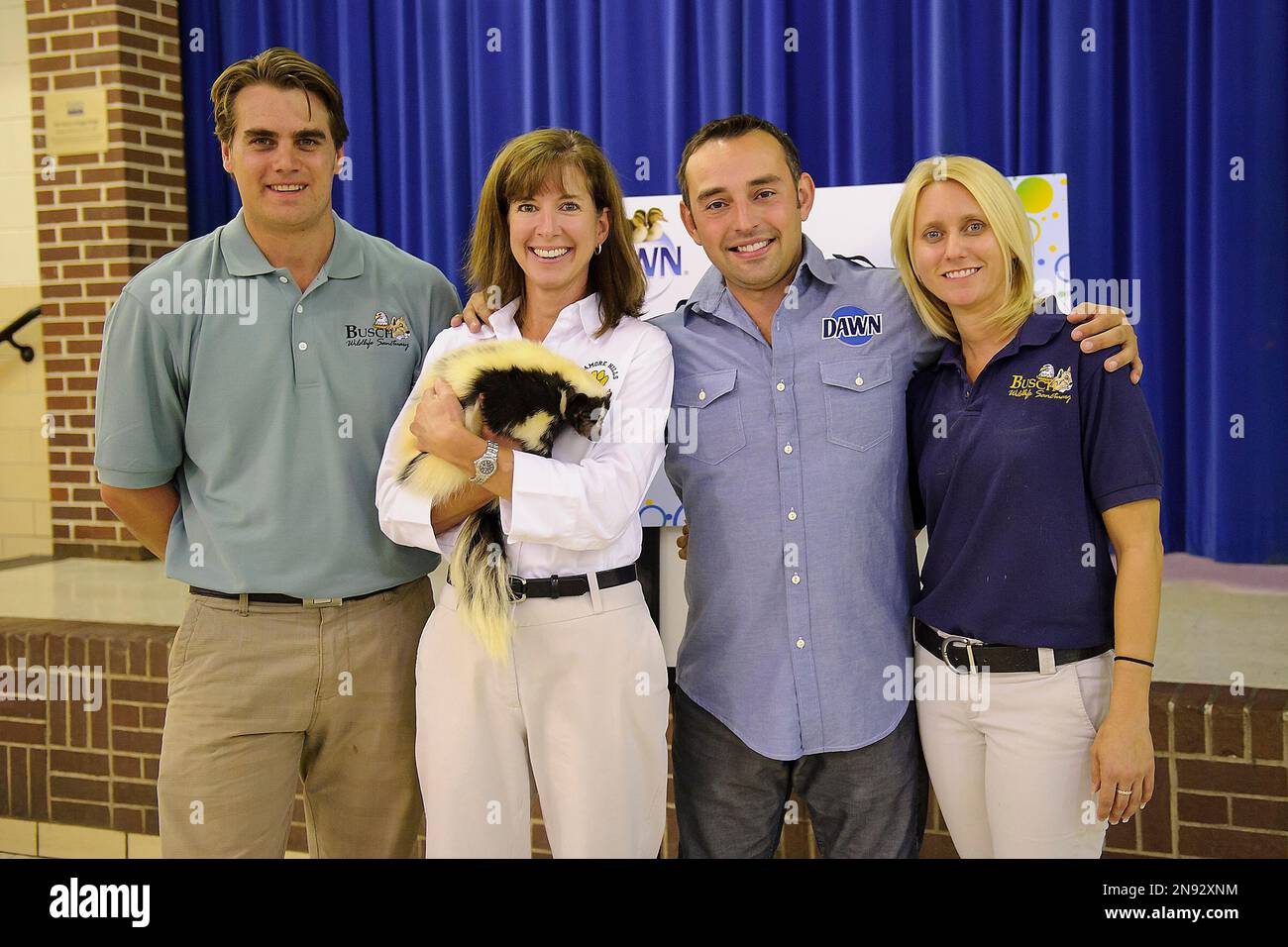 (L-R) Animal handler Paul Crossman, Sagamore Hills Elementary School ...