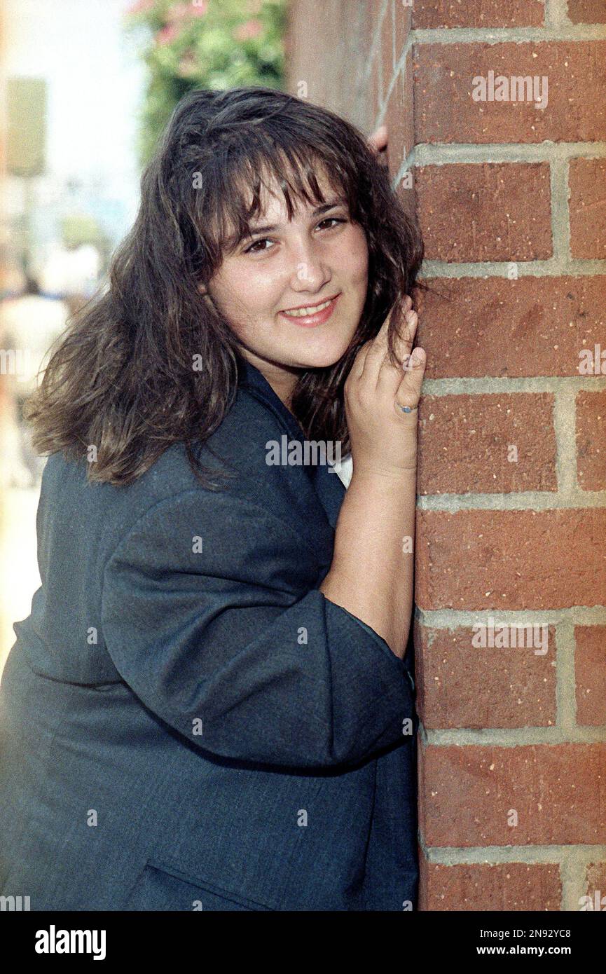 American actress Ricki Lake is seen in Los Angeles, Sep. 1989. (AP ...