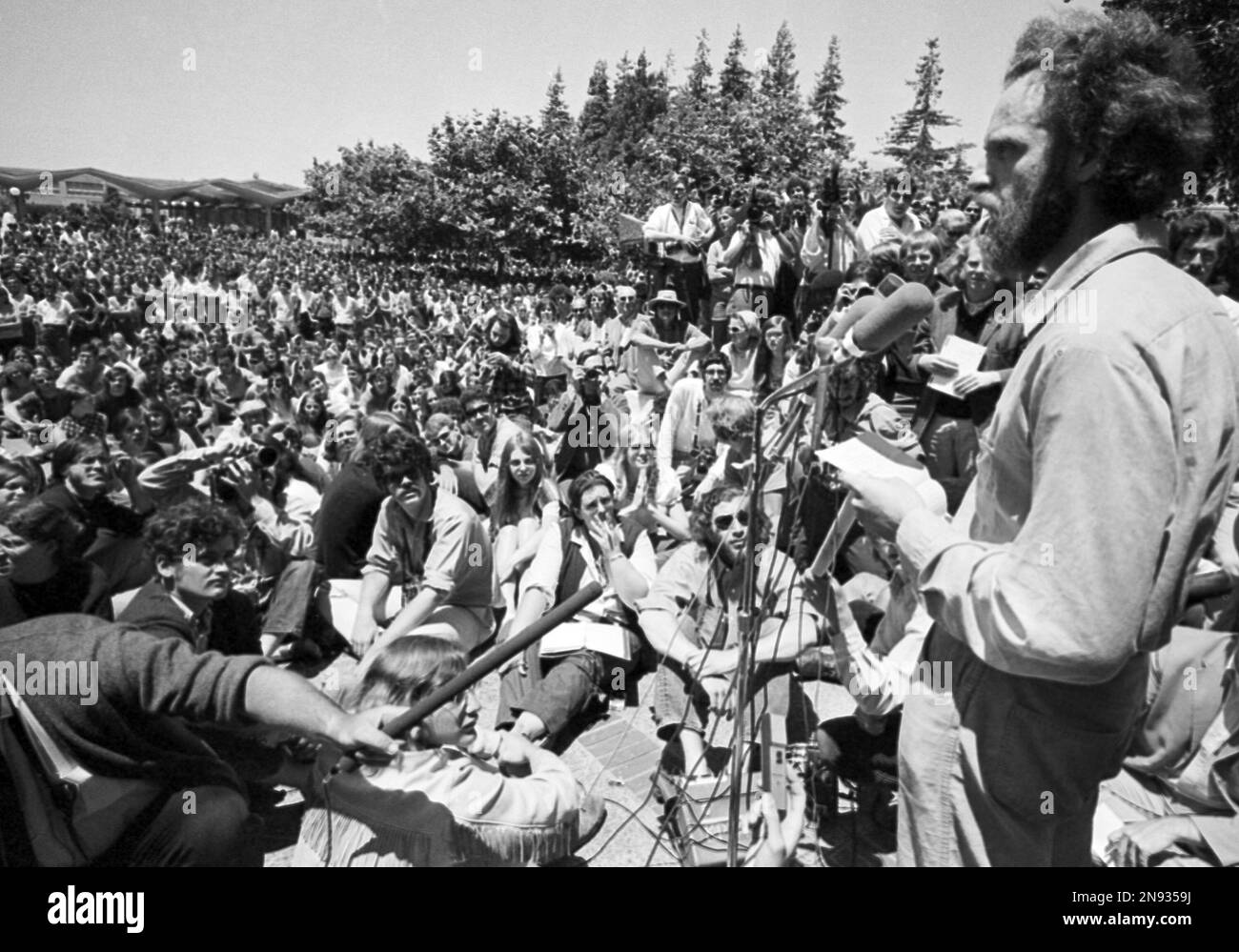 Mario Savio, right, who led the Freedom of Speech movement at the ...