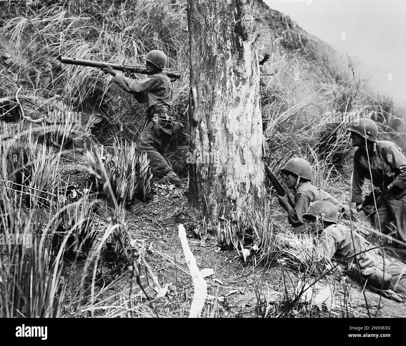 Engaged in blasting Japanese from Balete Pass, key route to Baguio ...