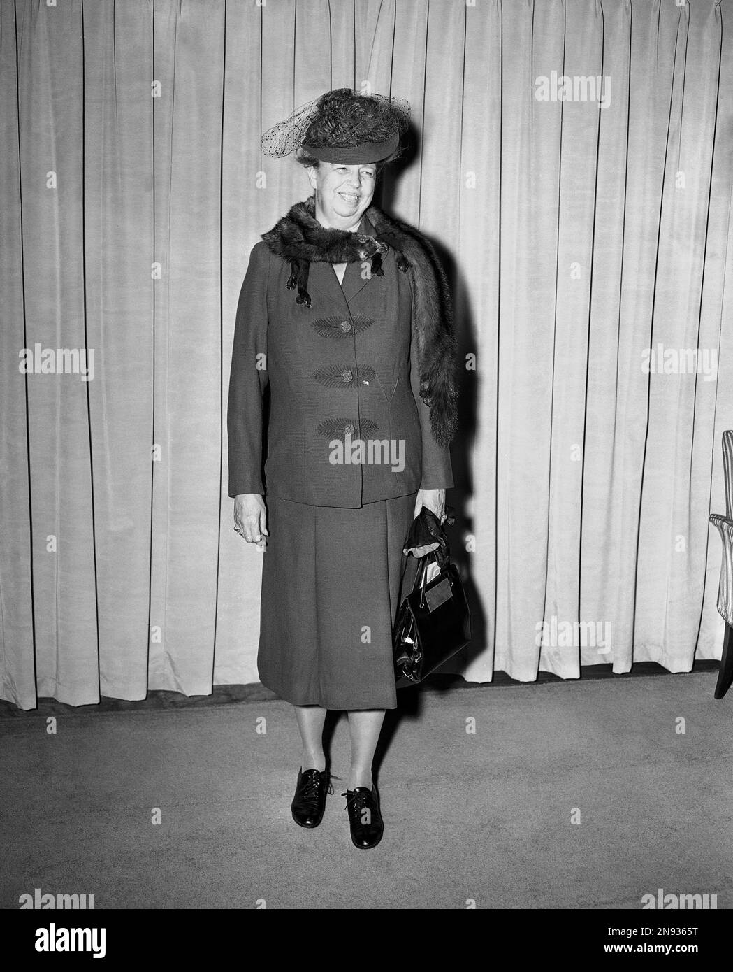 With the comment that ìI find the new slim silhouette as complimentary ...