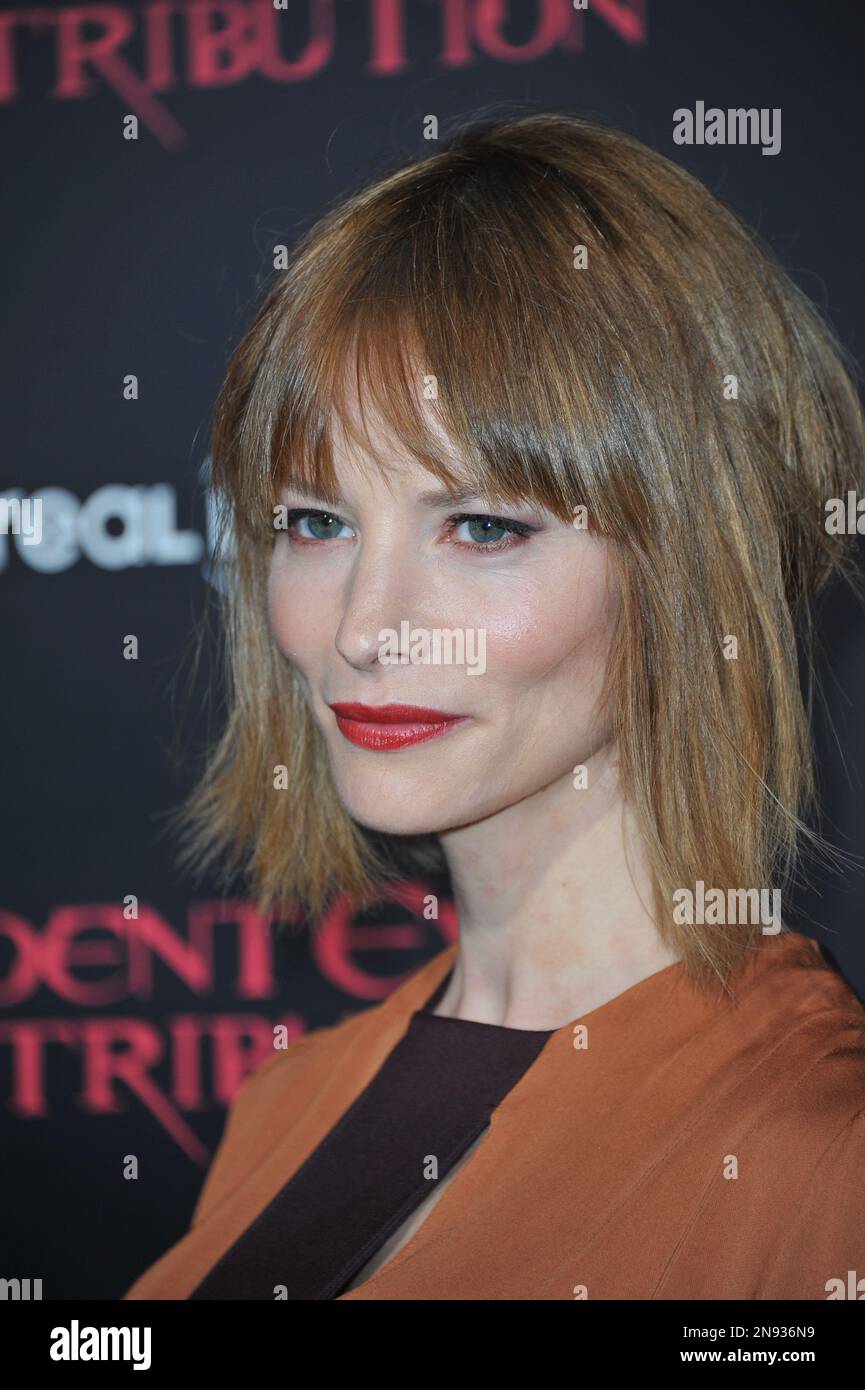 Sienna Guillory attends the US premiere of "Resident Evil: Retribution ...