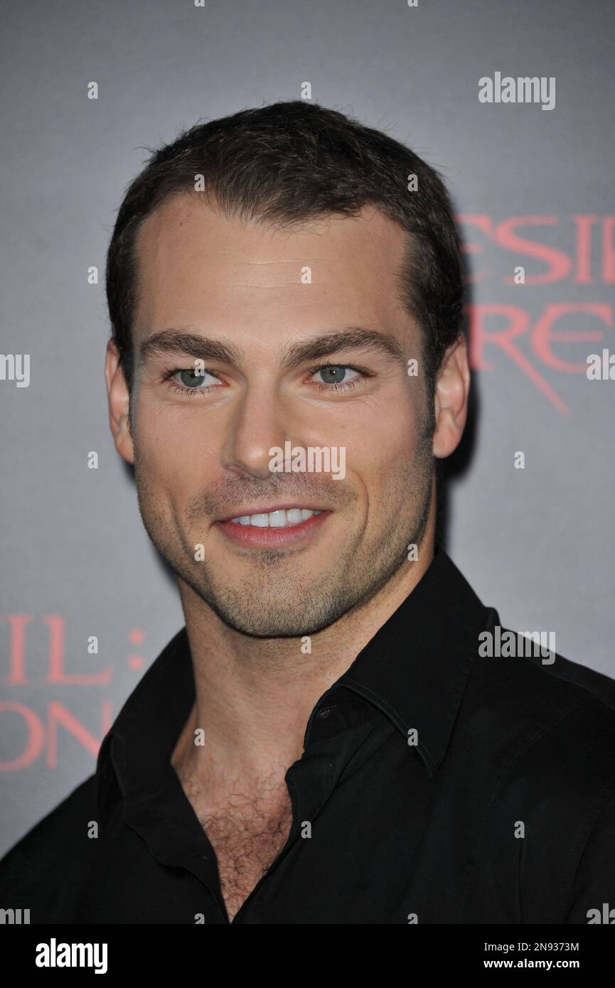 Shawn Roberts attends the US premiere of "Resident Evil: Retribution ...