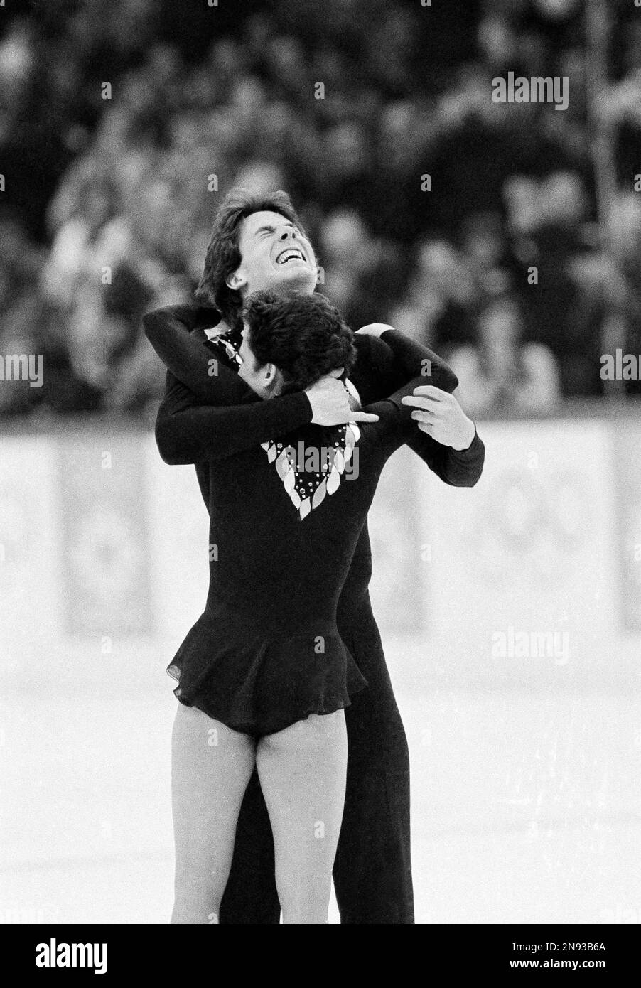 Kitty and Peter Carruthers from Haverford Penn., are happy after their ...