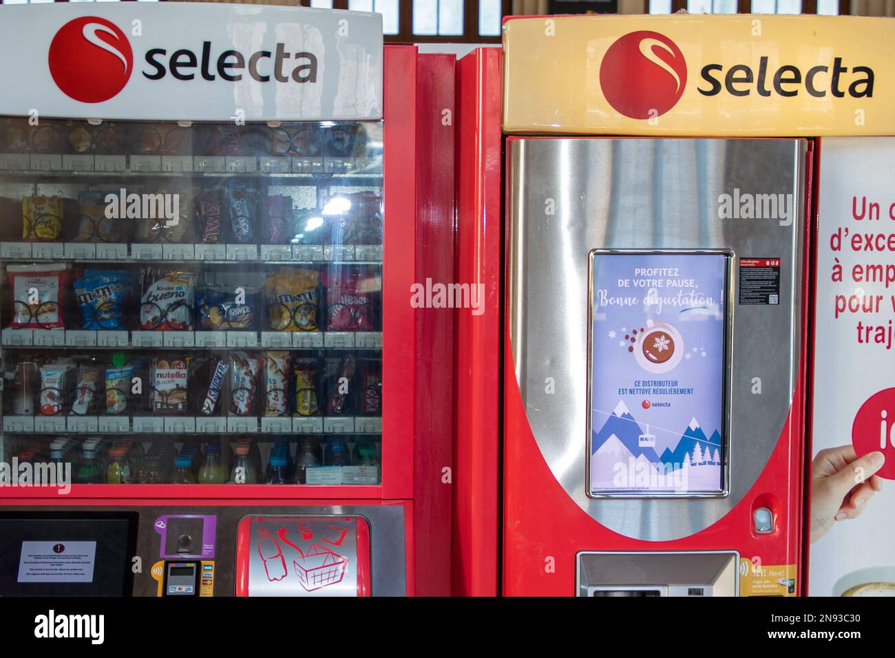 Bordeaux , Aquitaine France - 09 02 2023 : Selecta text brand and logo ...